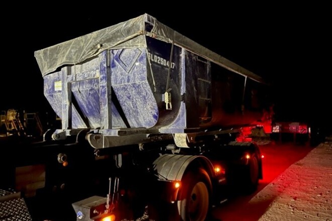 Full-service trucking and equipment transportation — Trunkline