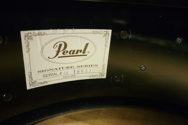 Pearl Free Floating Snare with Maple and Steel Shells - DrumSellers.com