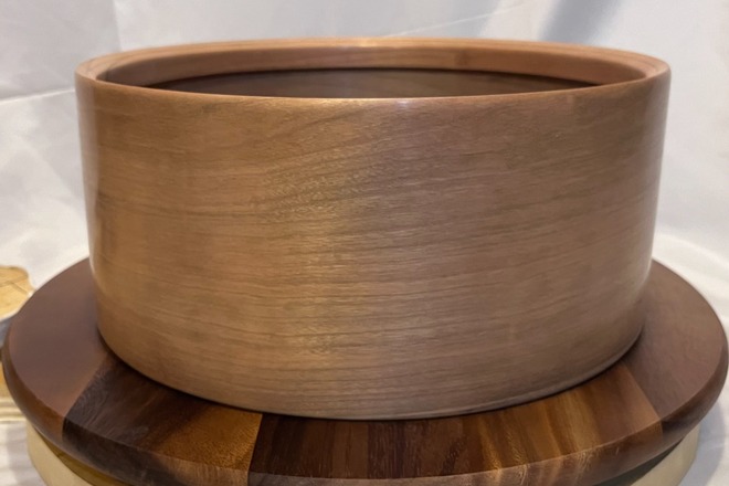 Famous Drums Steam-bent, single-ply cherry shell 6" x 14" - DrumSellers.com