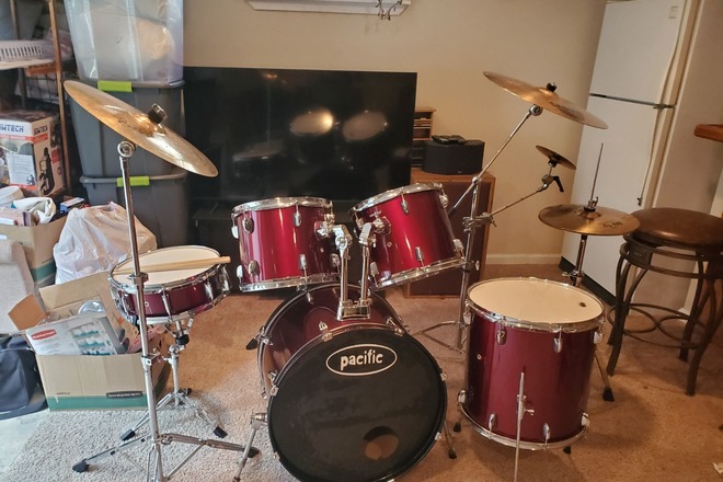 Pacific Complete Drum Set - DrumSellers.com