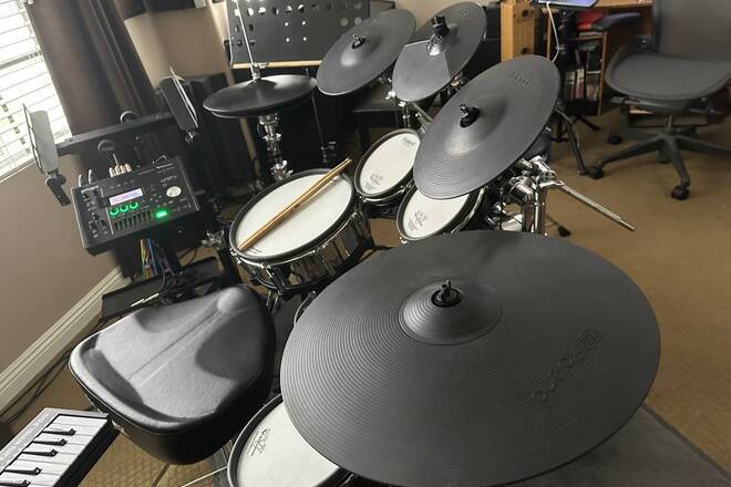 Roland V-Drum Kit (Complete) - DrumSellers.com