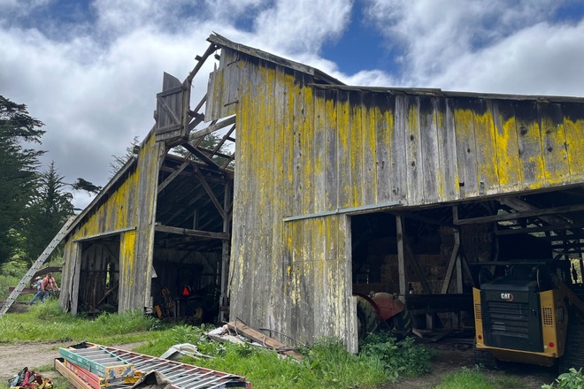 Reclaimed True Dimension 6” x 6” Old Growth Redwood Posts - Pacific ...
