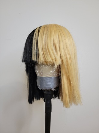 Split Dye Wig - Lumikha Cosplay Resale