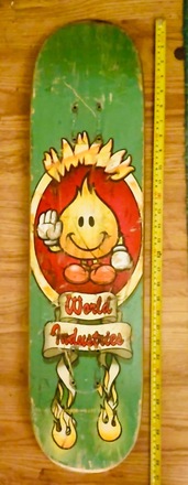 Signed Hawk World Industries Green flameboy deck - ACTION VINTAGE