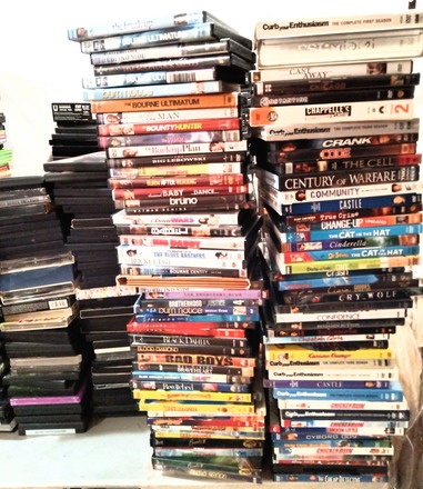 540 DVDs Movies Cartoons Anime Multi Disc Albums Lot 4 - Simplelots ...