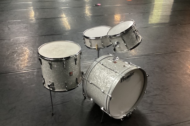 ‘60’s Vintage Premier set. - DrumSellers.com