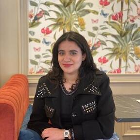 Douzzie - Freelancer Profile - Rania G