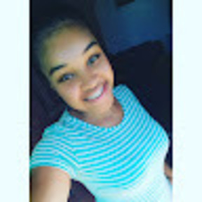 Douzzie - Freelancer Profile - Samanta R